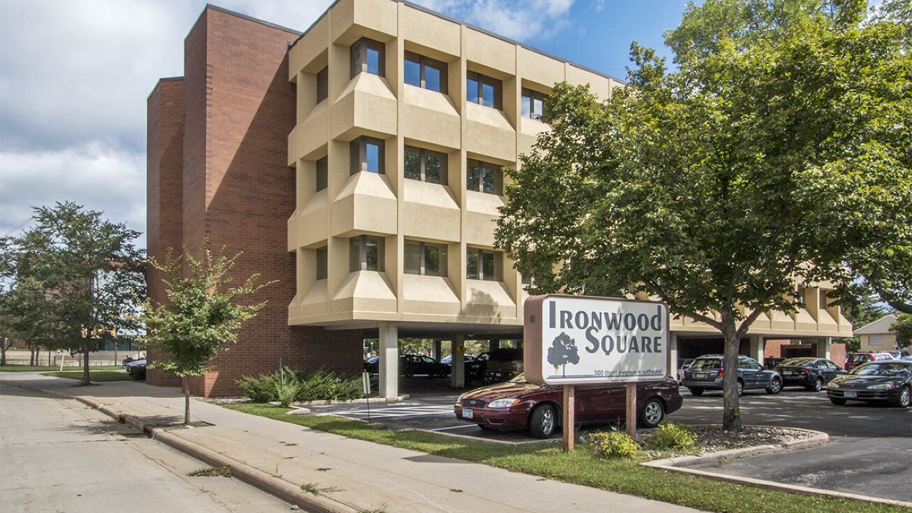 300 3rd Ave SE Units 201 203 205 207, Rochester, US 55904 - Office ...