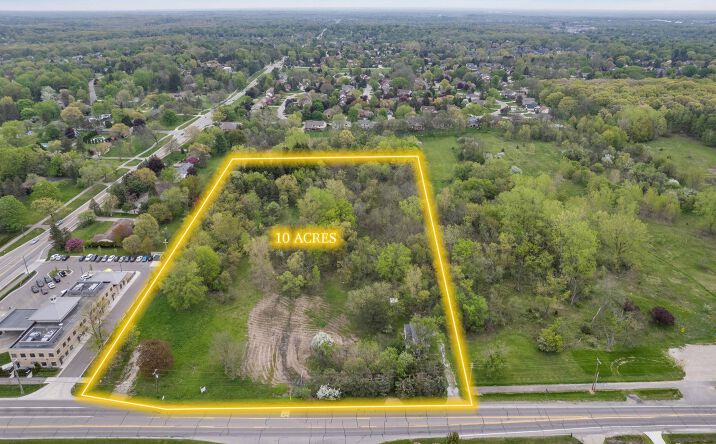 884 N Adams Rd, Rochester Hills, MI 48309 | Crexi.com