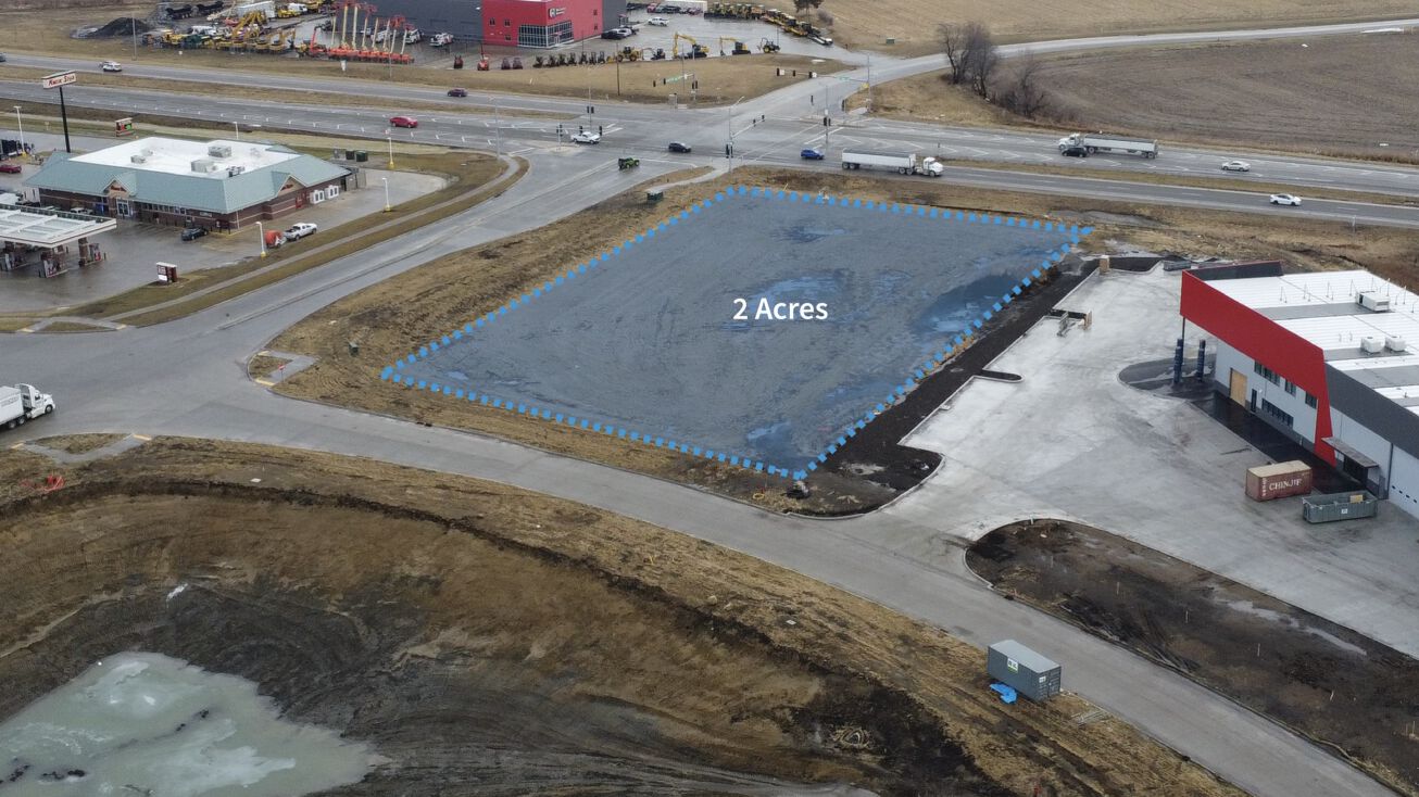 2182 21st St NW, Altoona, IA 50009 | Crexi.com