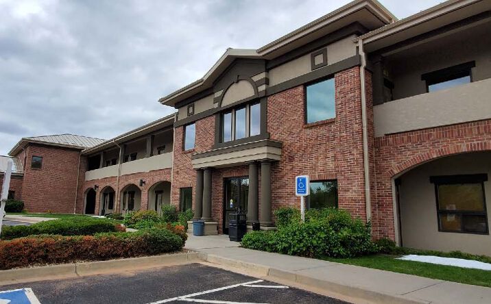 8191 Southpark Ln, Unit 102, Littleton, CO 80120 | Crexi.com