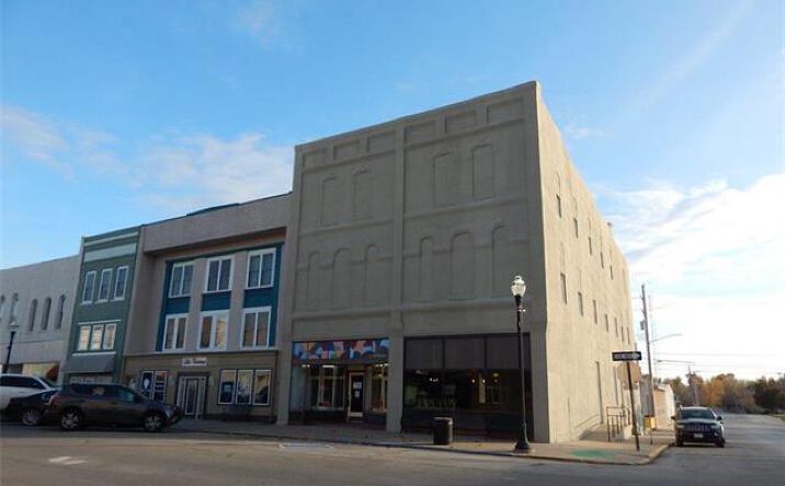 Cameron, MO Commercial Real Estate for Sale | Crexi.com