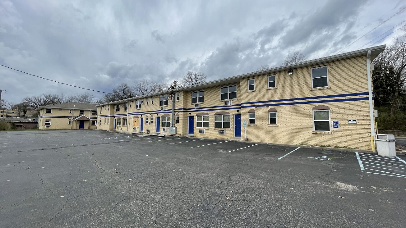 7743 Reading Rd, Cincinnati, OH 45237 | Crexi.com