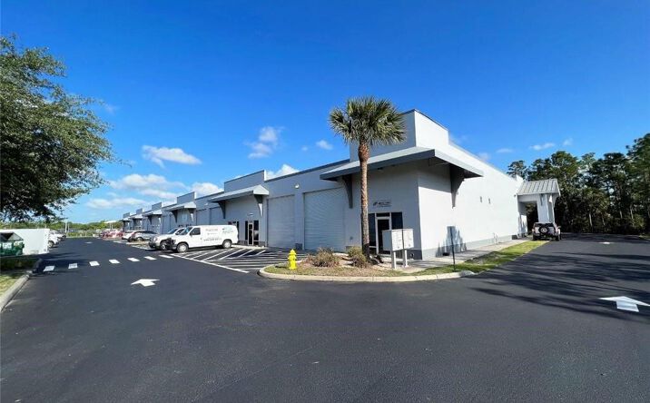 3945 TOLLHOUSE DR Naples FL 34114-0102 APN: 76885100175 | Crexi.com