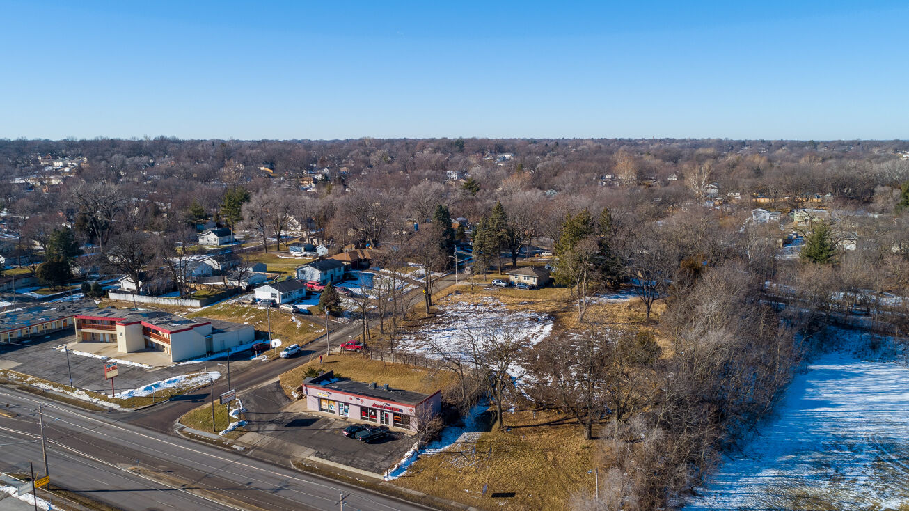 2224 SE 14th St, Des Moines, IA 50320 - Land for Sale - 2224 SE 14th ...