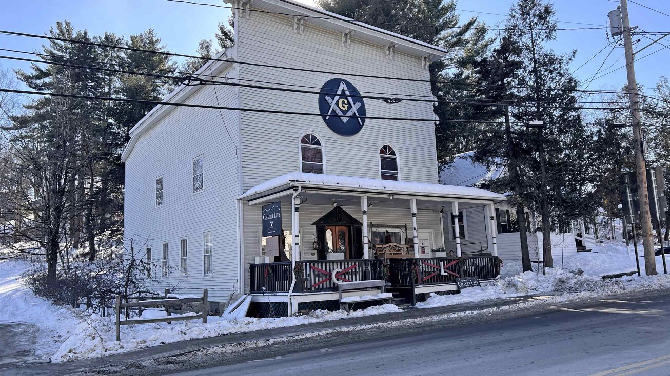 51 S Main St, Stowe, VT 05672 | Crexi.com