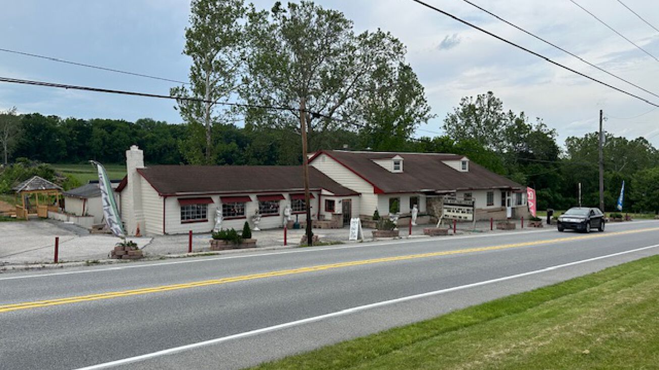 6147 York Rd, Spring Grove, PA 17362 | Crexi.com