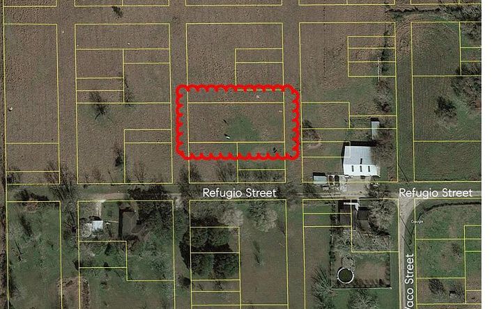 17 CAPITAL AVENUE La Ward TX 77970 APN: 21644.00000000 | Crexi.com