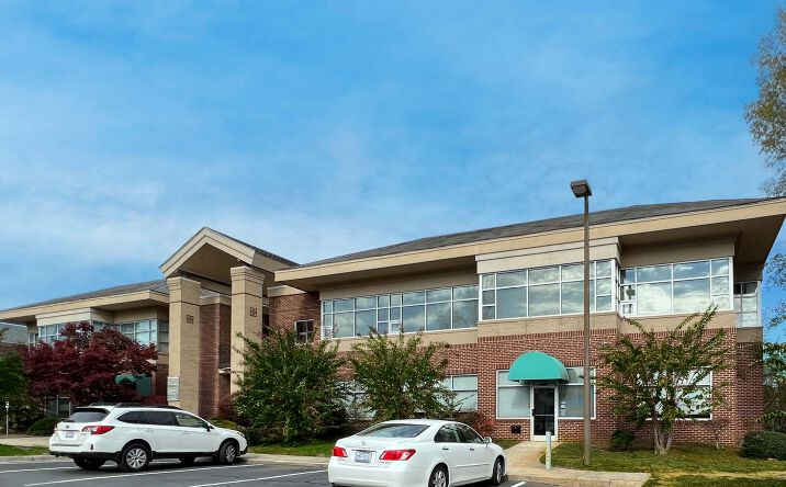 100 Timberhill Place, Chapel Hill, NC 27514 | Crexi.com