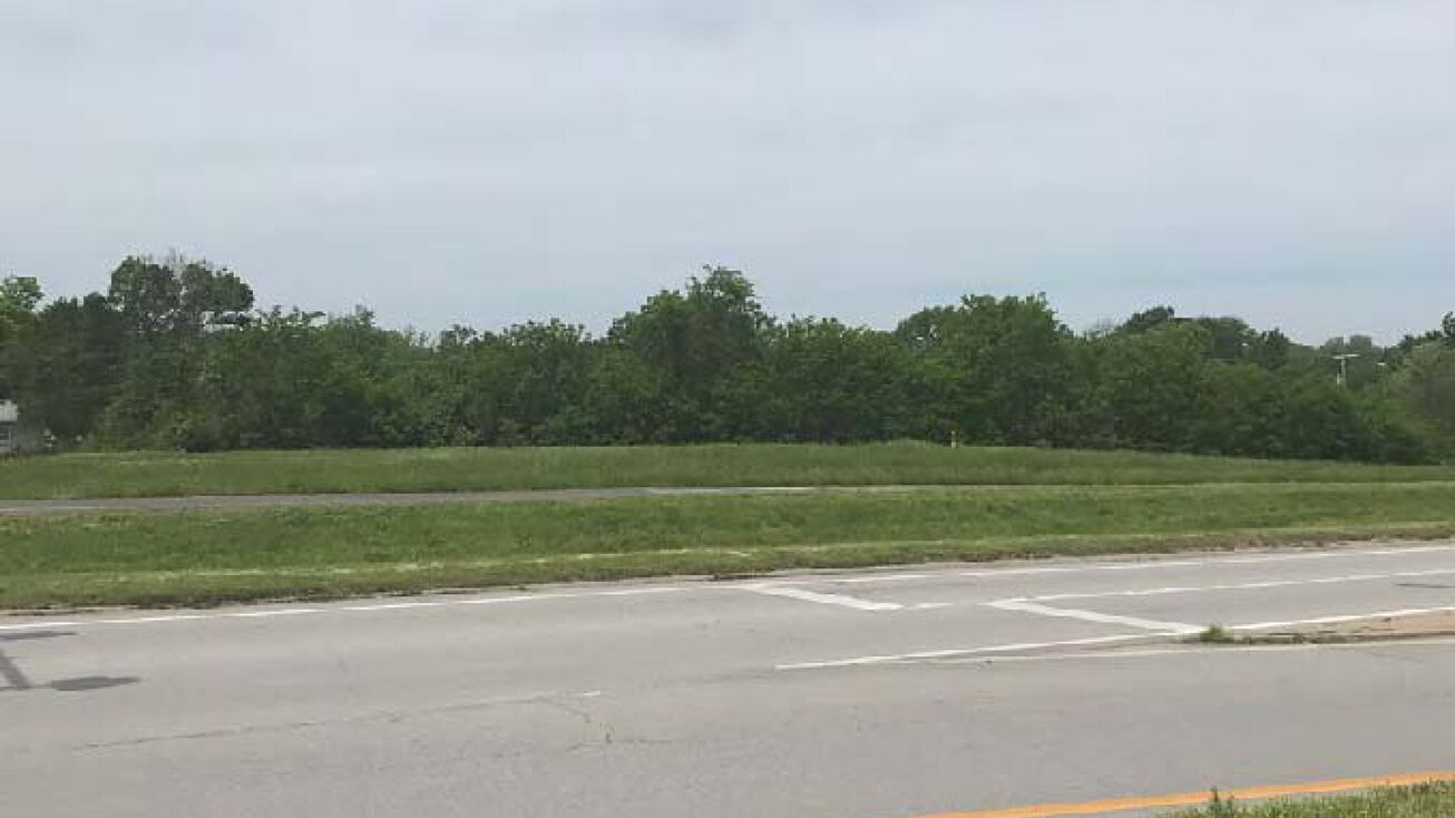 1100 Missouri Ct, Liberty, MO 64068 | Crexi.com