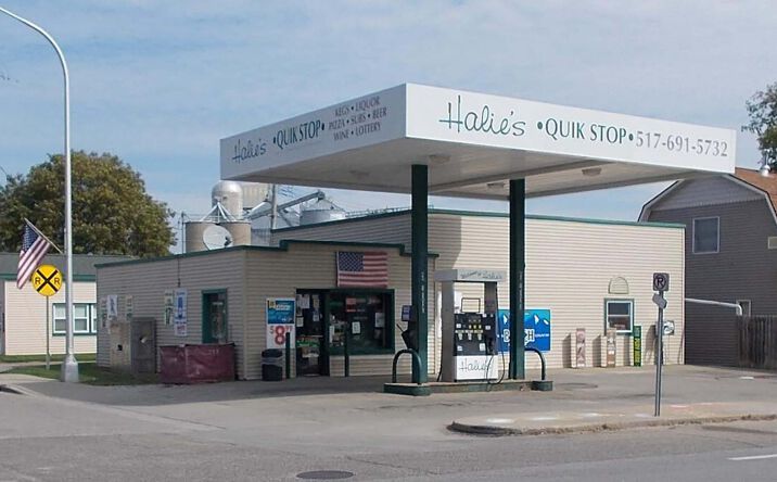 4240 BEACH ST Akron MI 48701 APN: streets | Crexi.com