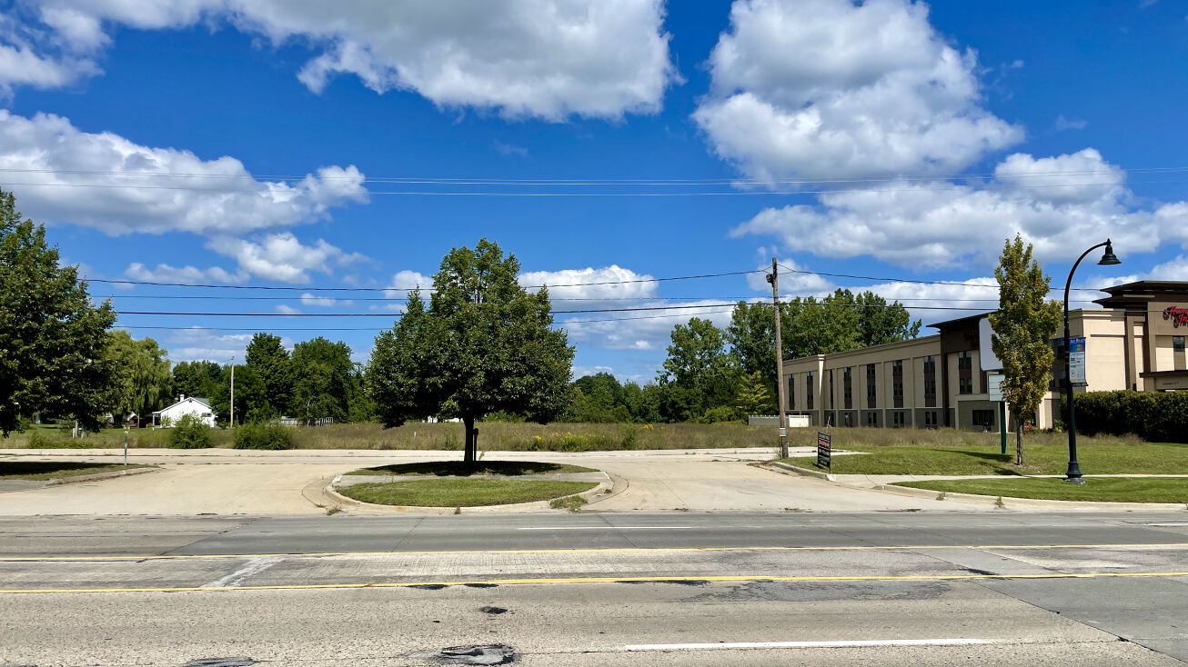 5165 E Pickard St, Mt Pleasant, MI 48858 | Crexi.com