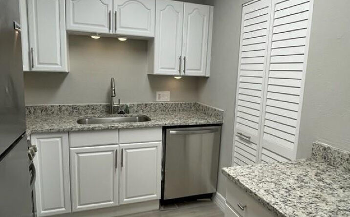 Michelle Trca - Captivating Properties LLC | Crexi