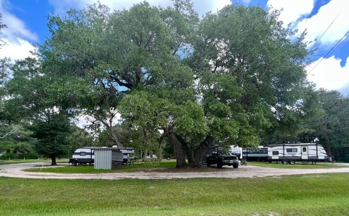 350 Cr 442 Old Texas Hwy 35, Blessing, TX 77419 | Crexi.com