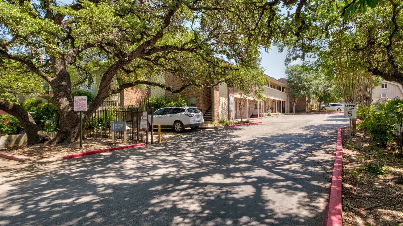 121 Woodward St, Austin, TX 78704 | Crexi.com