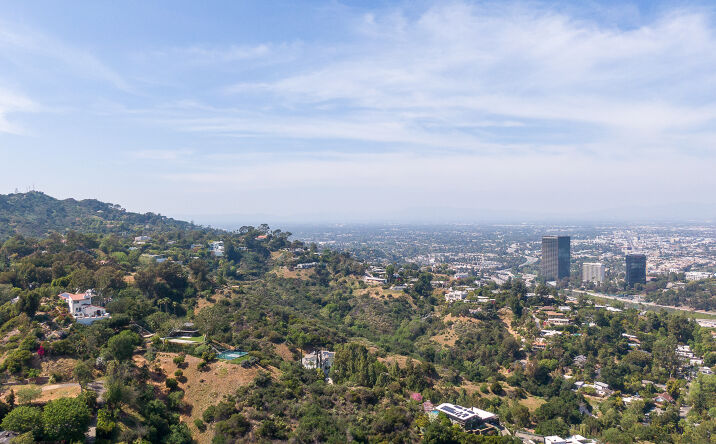 7260 W Woodrow Wilson Dr, Los Angeles, CA 90068 | Crexi.com