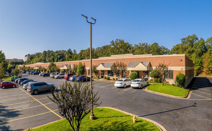 400 Hardin Rd, Little Rock, AR 72211 | Crexi.com