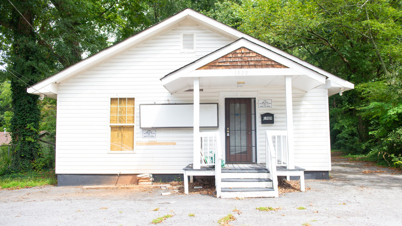 1909 Washington Rd, Atlanta, GA 30344 | Crexi.com