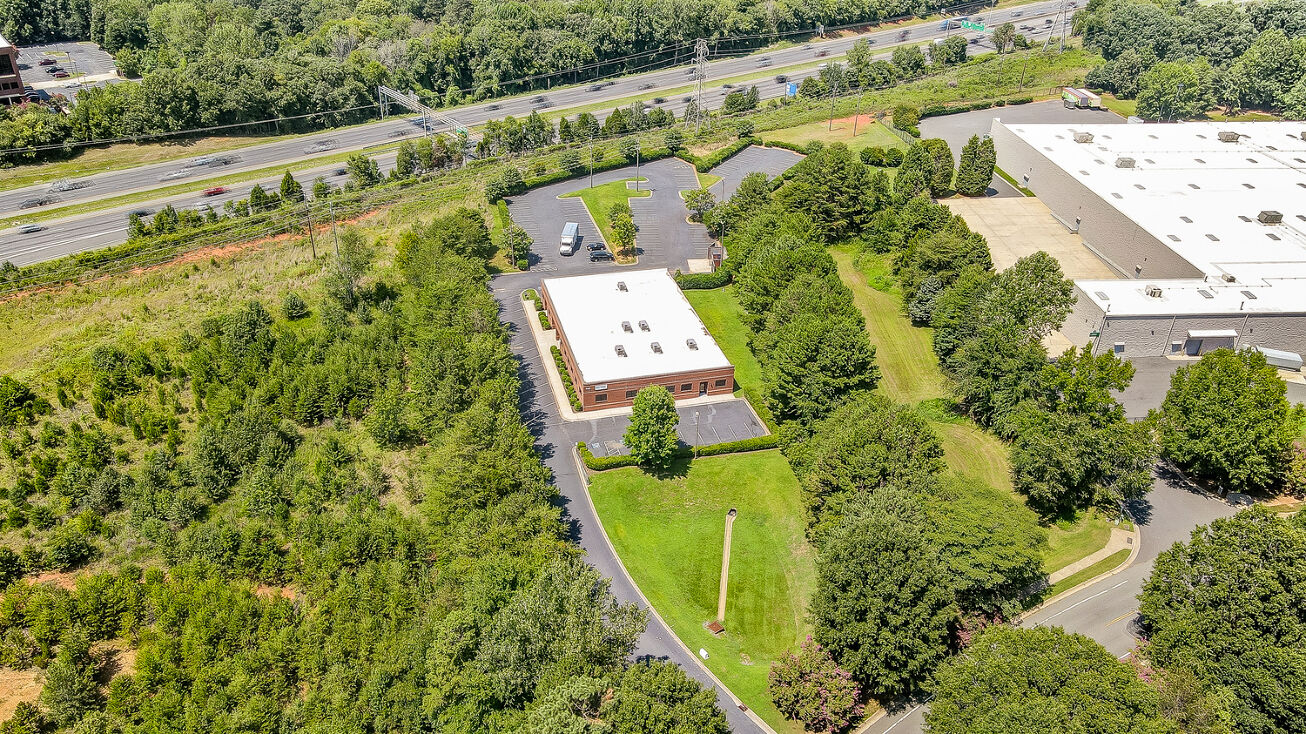 7140 Forest Point Blvd, Charlotte, NC 28217 | Crexi.com