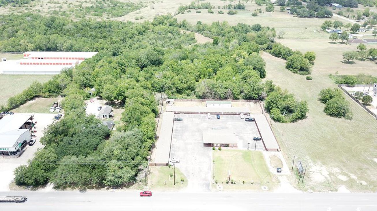 5201 7th St, Bay City, TX 77414 - Land for Sale - 5201 7th (HWY 35) Bay ... 5201 7th St, Bay City, TX 77414 - Land for Sale - 5201 7th (HWY 35) Bay ...