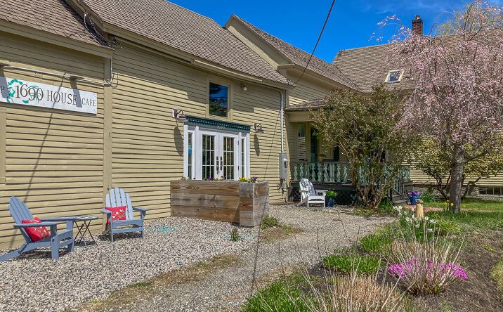 910 Post Rd, Wells, ME 04090 - Retail Property for Sale - 910 Post Road