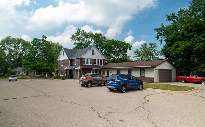 102 N Maple Rd, Saline, MI 48176 | Crexi.com