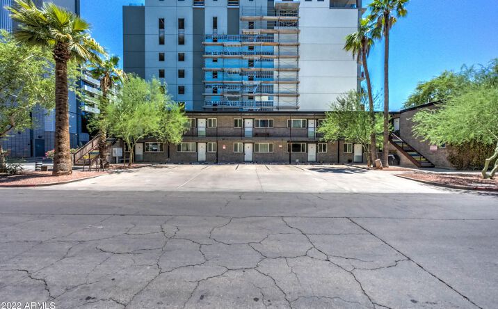 821 N 3RD ST Phoenix AZ 85004-2071 APN: 111-44-022 | Crexi.com