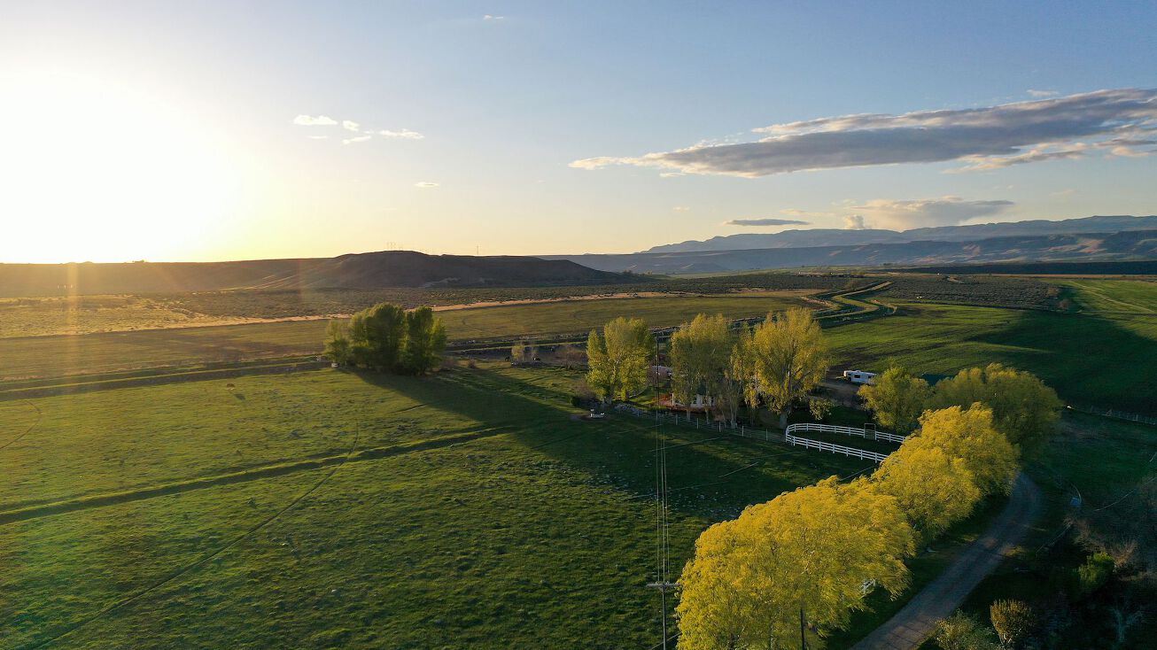 993 S Round Rock Ranch Rd, King Hill, ID 83633 | Crexi.com