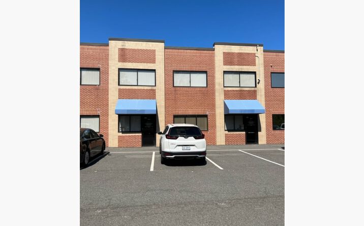 14401 Pine Ln, Woodbridge, VA 22191 - Industrial Property for Sale ...