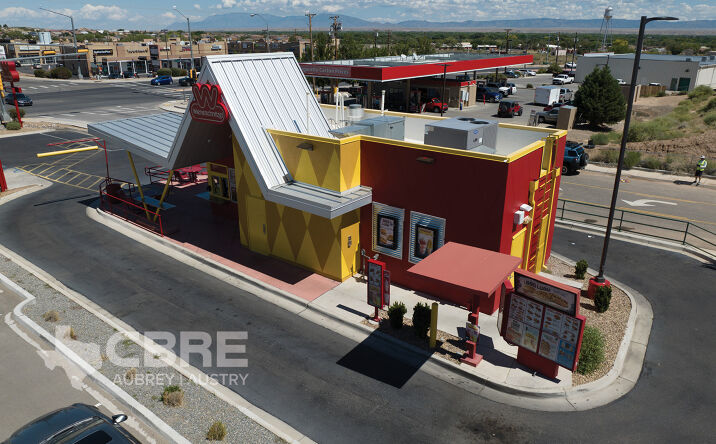 1433 Main St Los Lunas NM 87031-8454 APN: 1008039385085000000 | Crexi.com