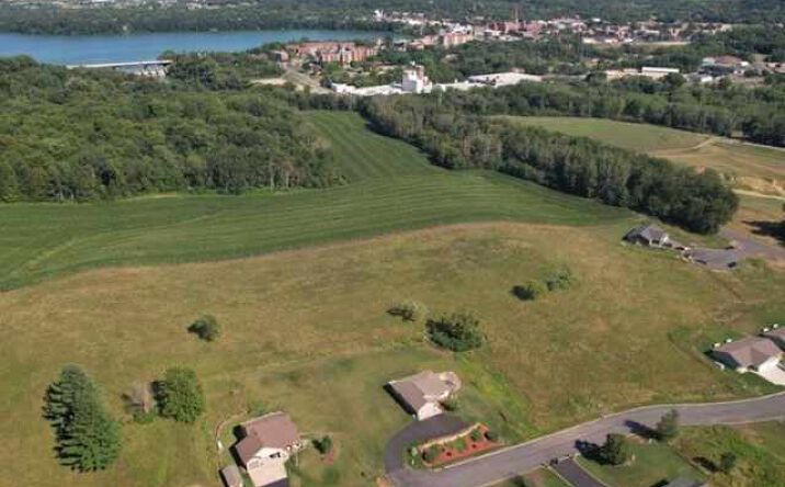 2121 Wilson St, Menomonie, WI 54751 | Crexi.com