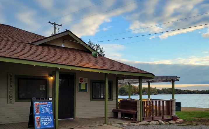 425 STRATFORD ST W Avon MN 56310-4547 APN: 42262400000 | Crexi.com