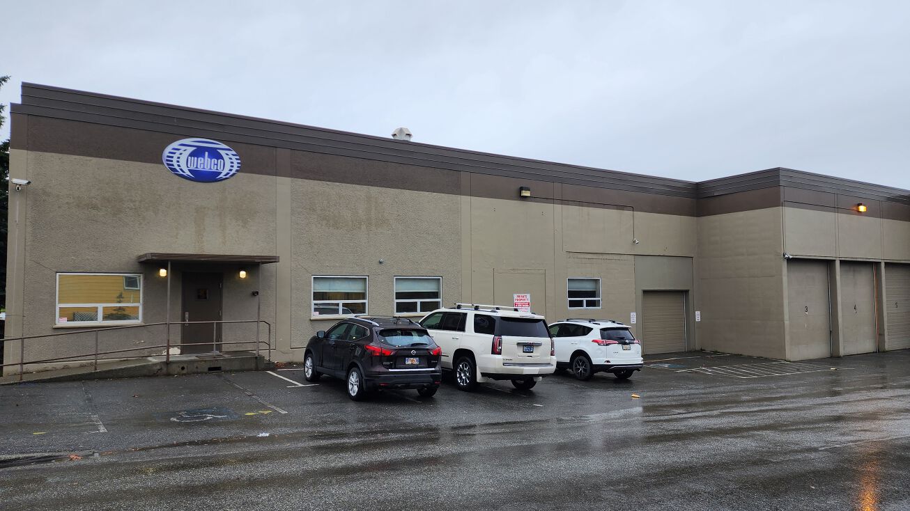 3840 Spenard Rd, Anchorage, AK 99517 | Crexi.com