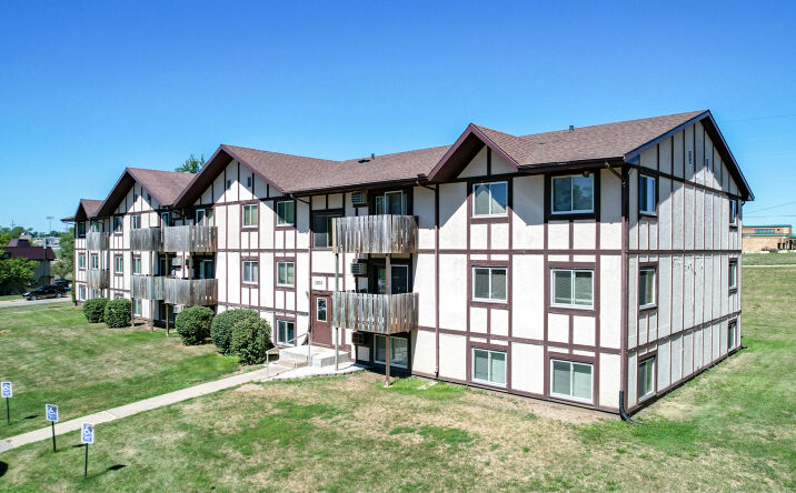 1702 S 7th Ave, Marshalltown, IA 50158 | Crexi.com