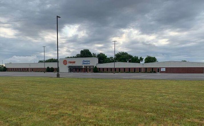 181 STONE CONTAINER DR Clarksville TN 37040 APN: 041 02303 00006041 ...