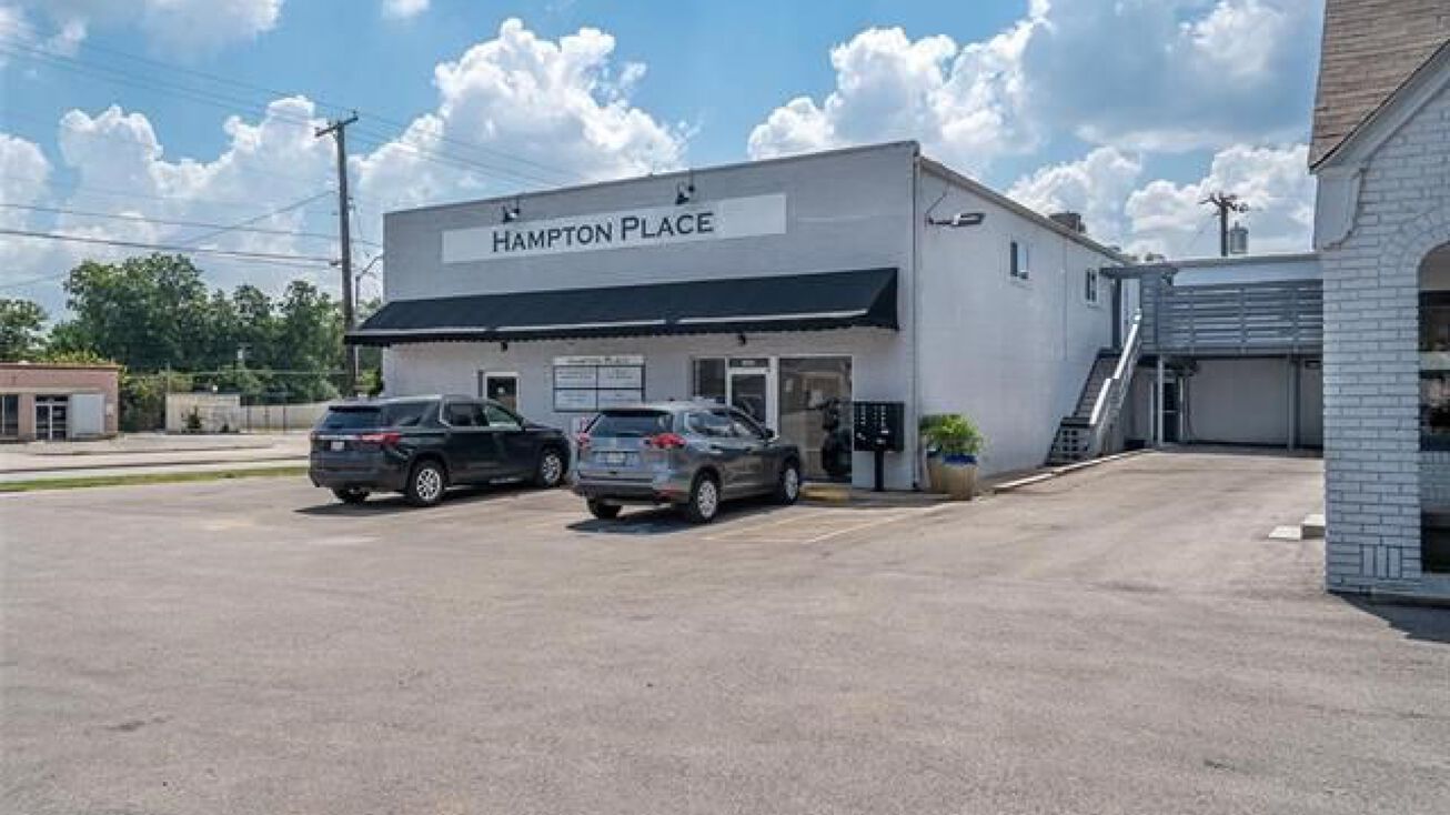 2406 Emmett St, Dallas, TX 75211 | Crexi.com