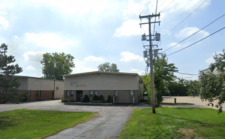 1394 PIEDMONT DR Troy MI 48083-1917 APN: 2026176012 | Crexi.com