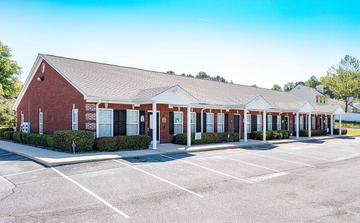 216 E Memorial Drive, Dallas, GA 30132 | Crexi.com