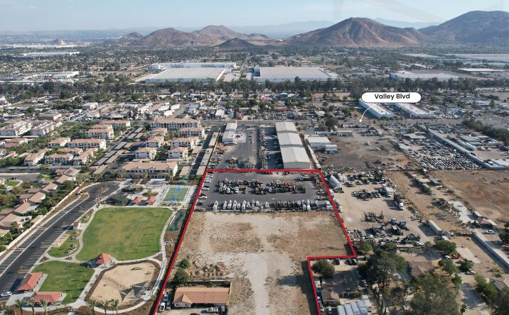 17897 Marygold Ave, Bloomington, CA 92316 | Crexi.com