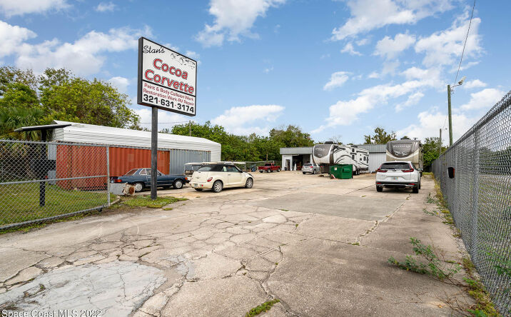 National Brand Gas Station Convenience Store, Cocoa, FL 32926 | Crexi.com