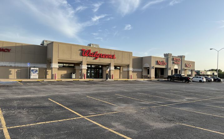 Shopping Centers for Sale in Owasso, OK | Crexi