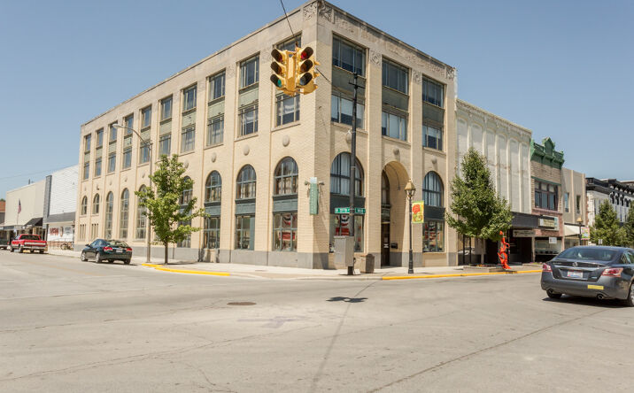 125 S MAIN ST Fostoria OH 44830-2324 APN: P51030947080000 | Crexi.com