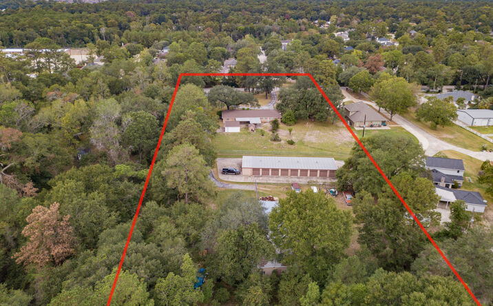 1226 W Main St, Tomball, TX 77375 | Crexi.com