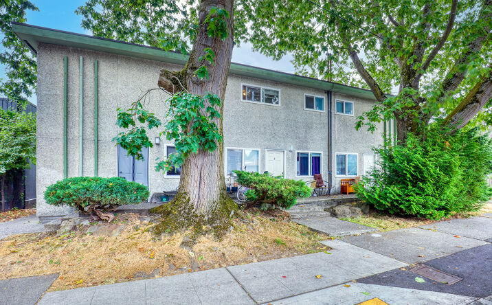 2620 E Cherry St, Seattle, WA 98122 - Multifamily Property for Sale