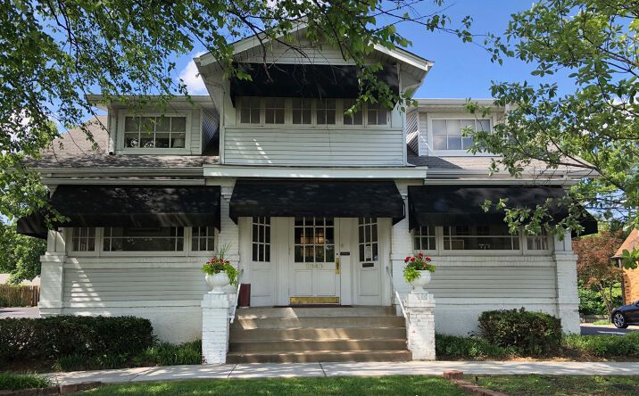 8949 Manchester Rd, St. Louis, MO 63144 - Office Property for Sale ...