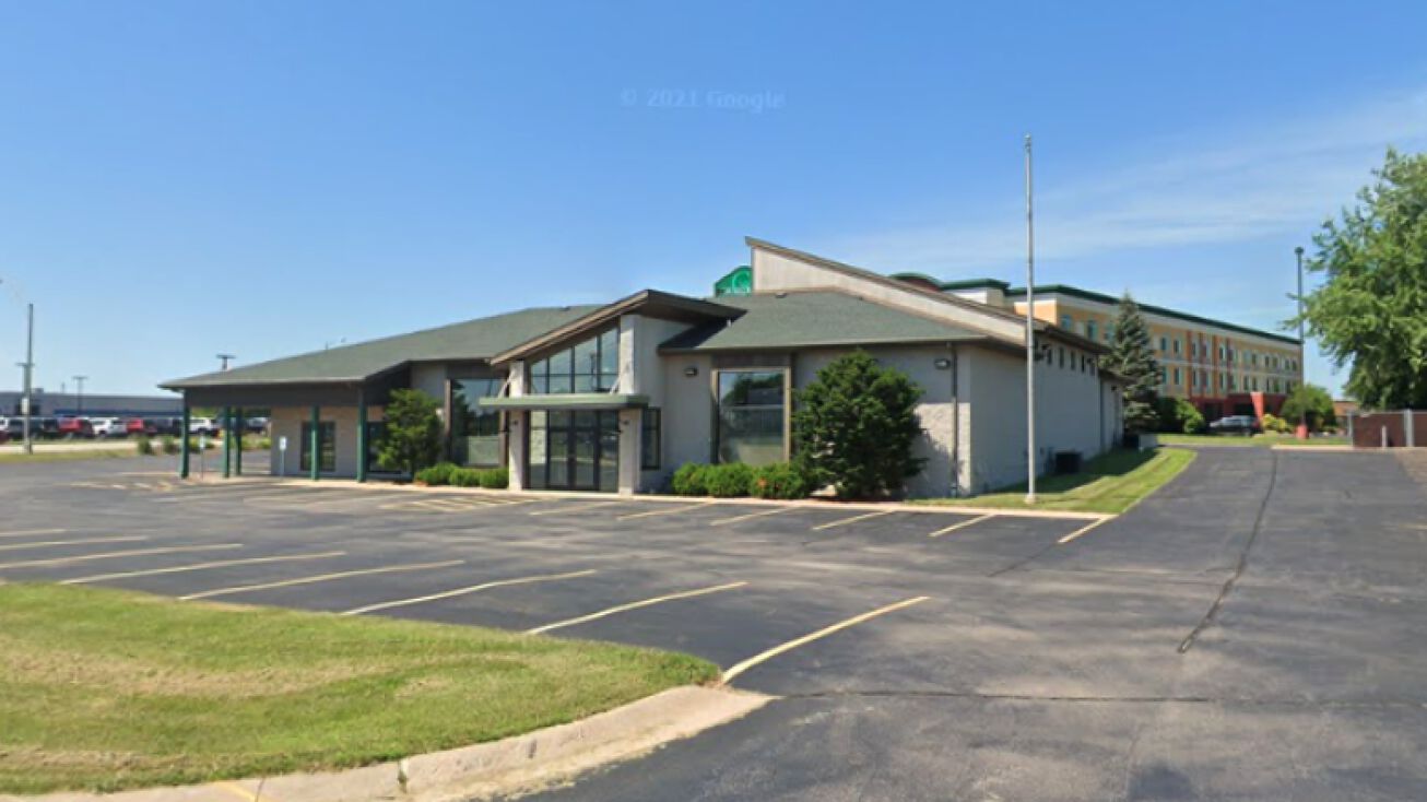 200 N. Mall Dr, Appleton, WI 54913 | Crexi.com