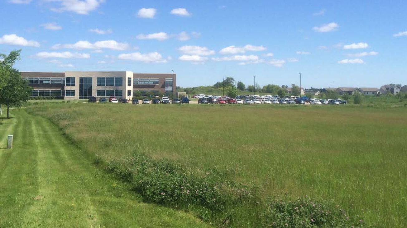Lot 4 Prairie View Ln SW, Cedar Rapids, IA 52404 | Crexi.com