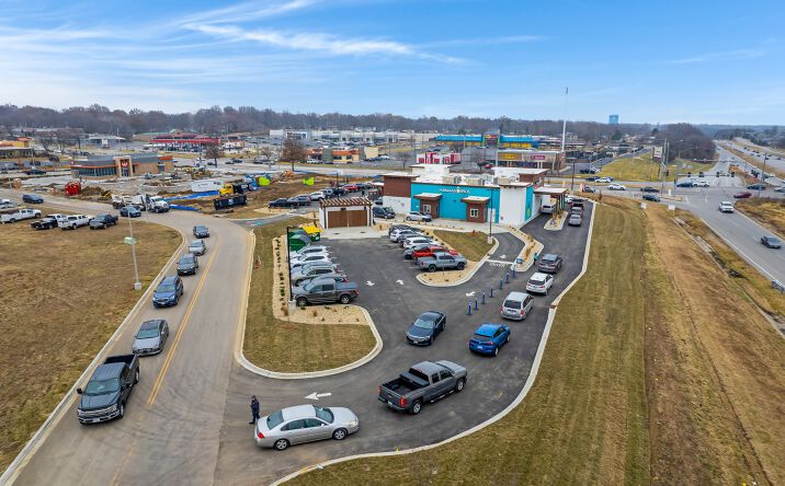 700 NW Barry Rd, Kansas City, MO 64155 | Crexi.com