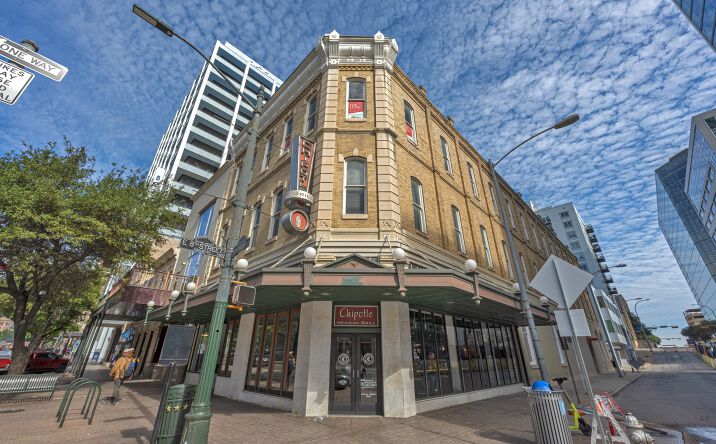 801 CONGRESS AVE Austin TX 78701 | Crexi.com