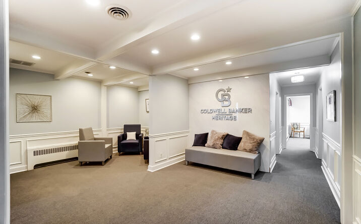 5250 Far Hills Ave, Dayton, OH 45429 - Office Property for Sale ...