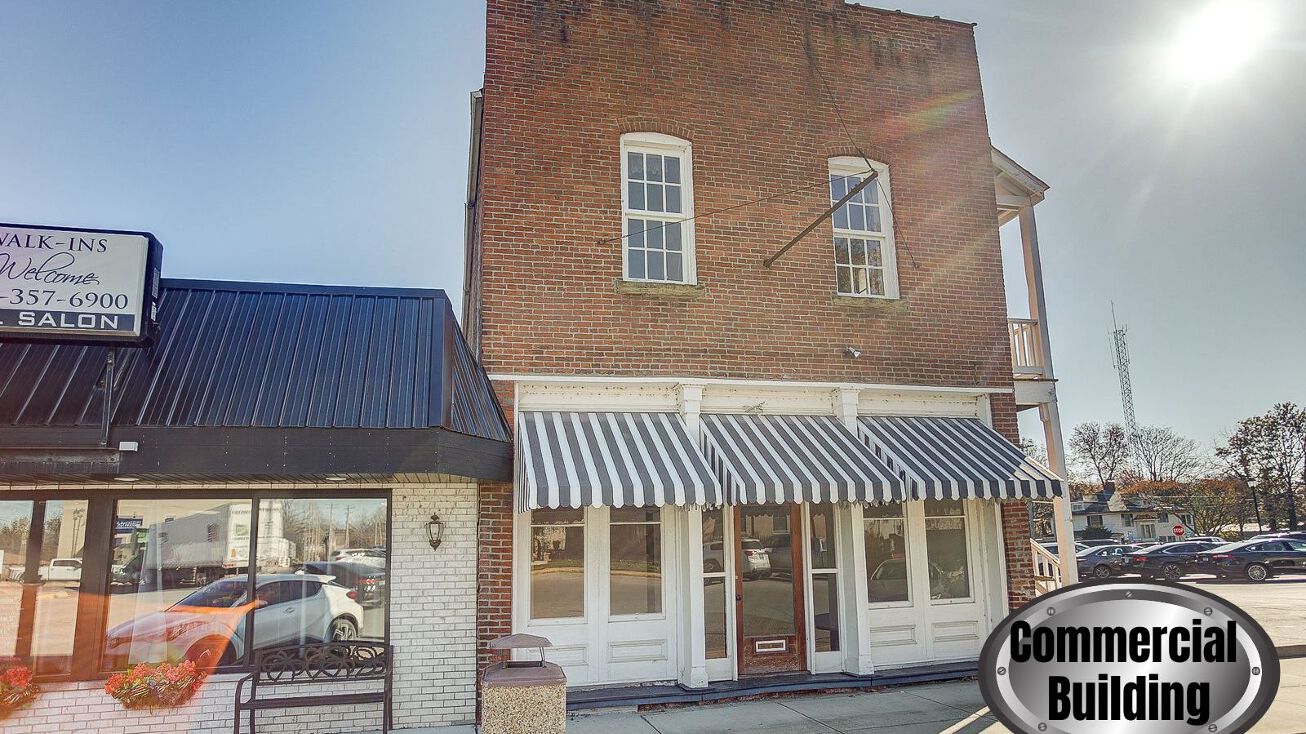 14 1/2 S Main St, Pinckneyville, IL 62274 | Crexi.com